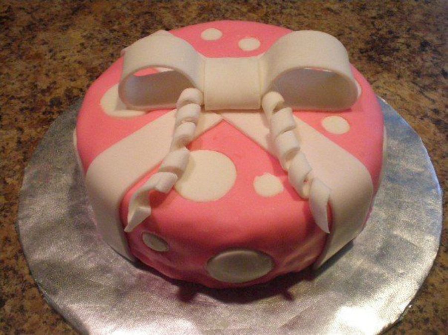 Pink Present - CakeCentral.com