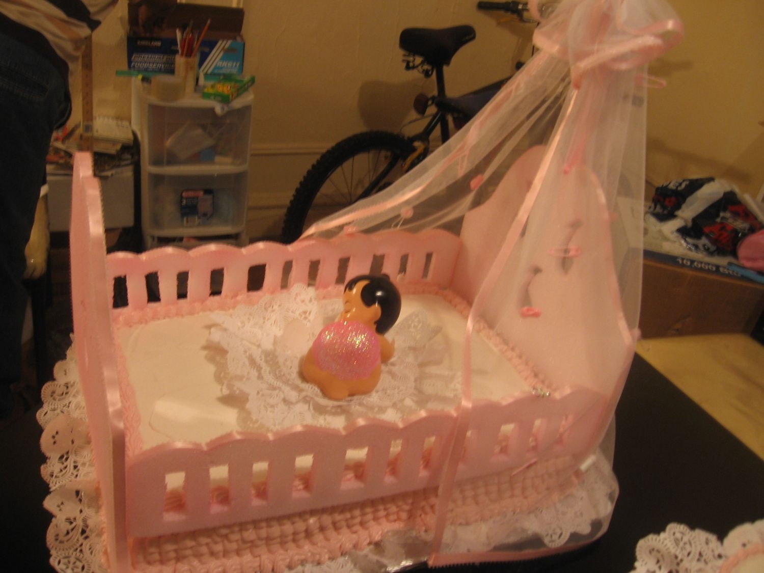 Crib Cake - CakeCentral.com