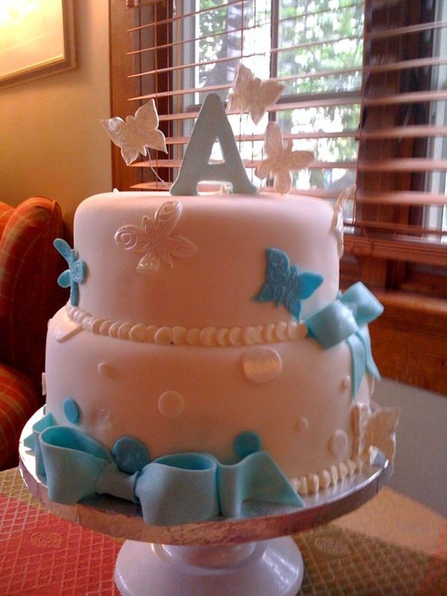 Ava's Communion Cake - CakeCentral.com