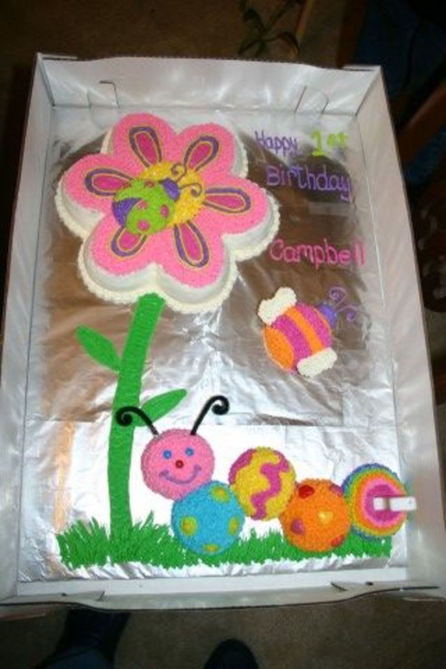 Bug & Flower Cake - CakeCentral.com