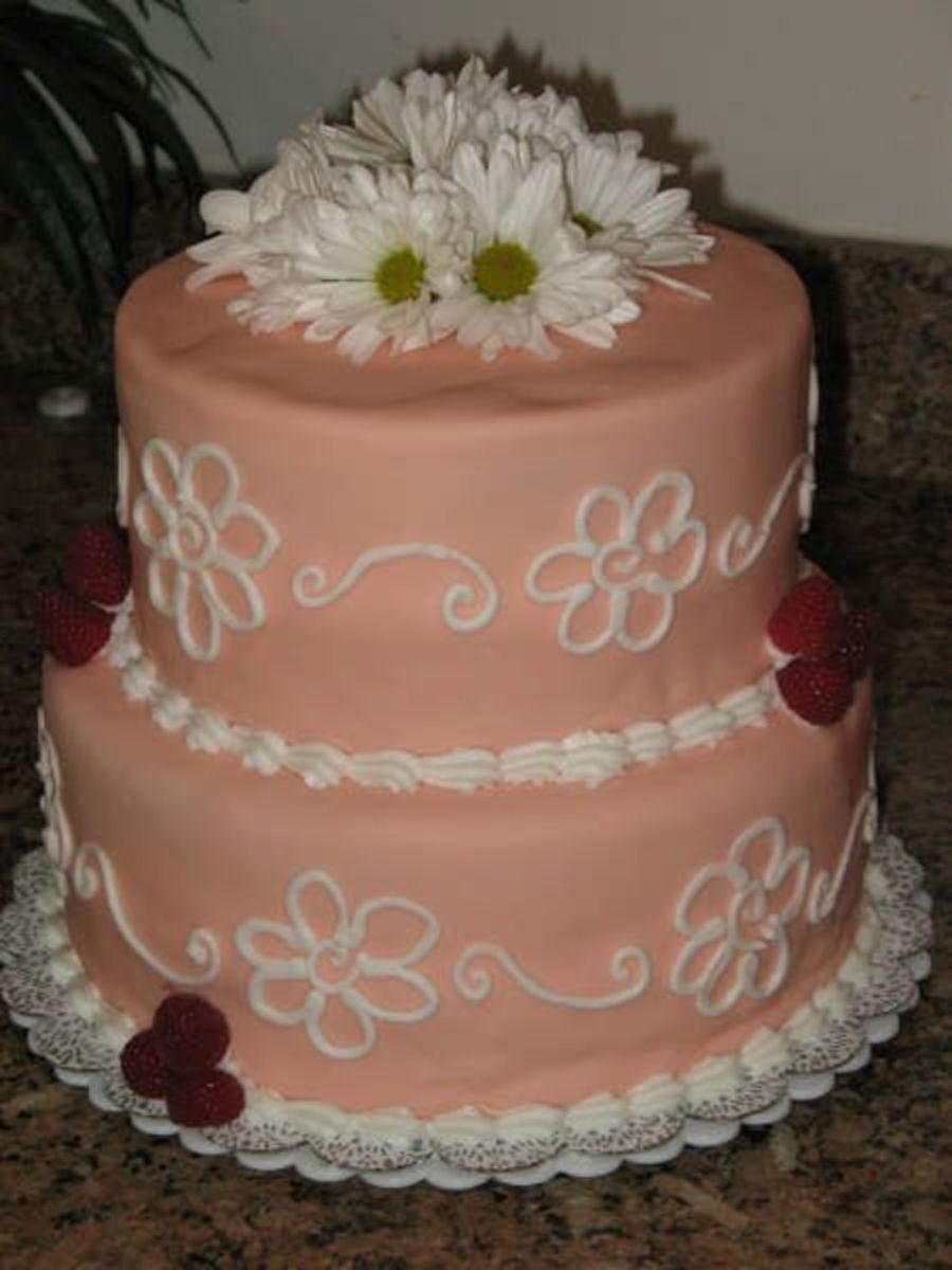 Daisy Cake - CakeCentral.com