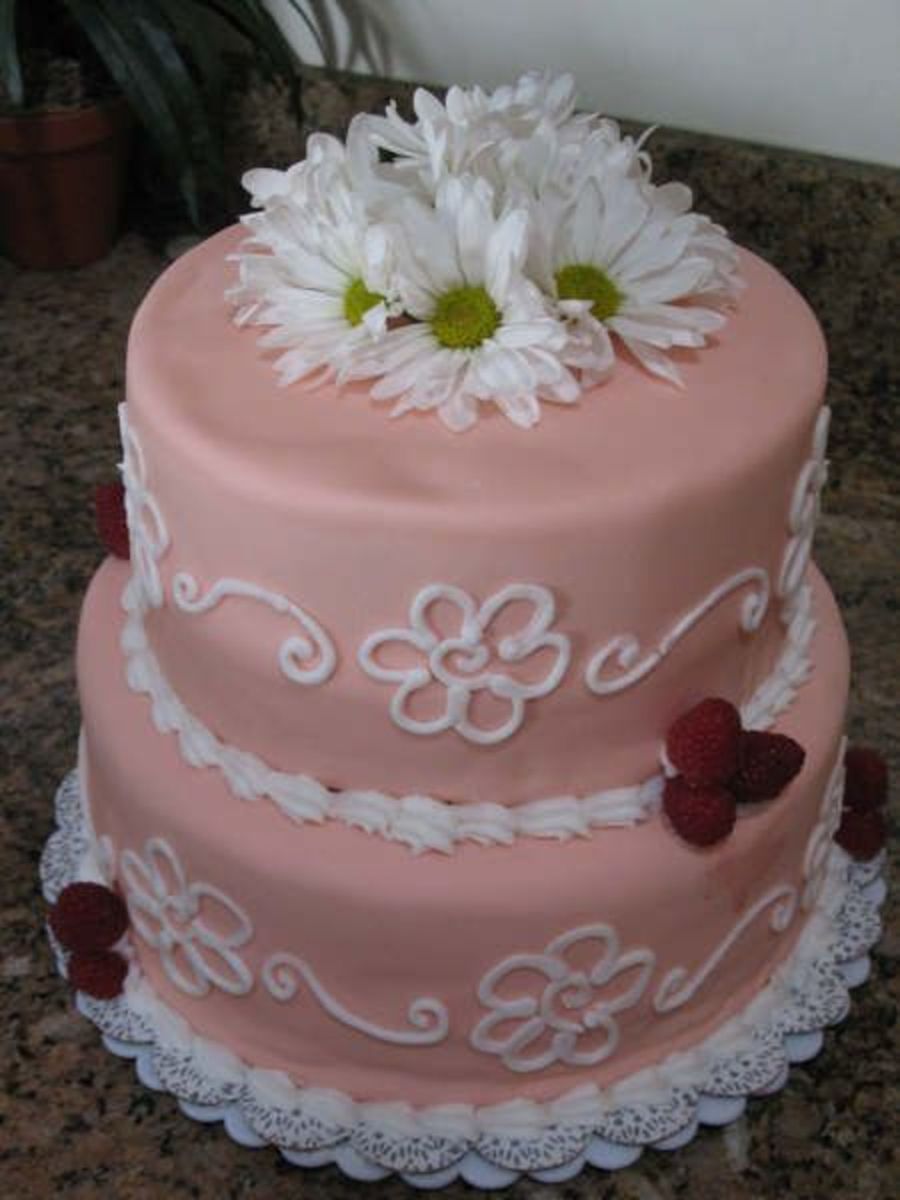 Daisy Cake 2 - CakeCentral.com