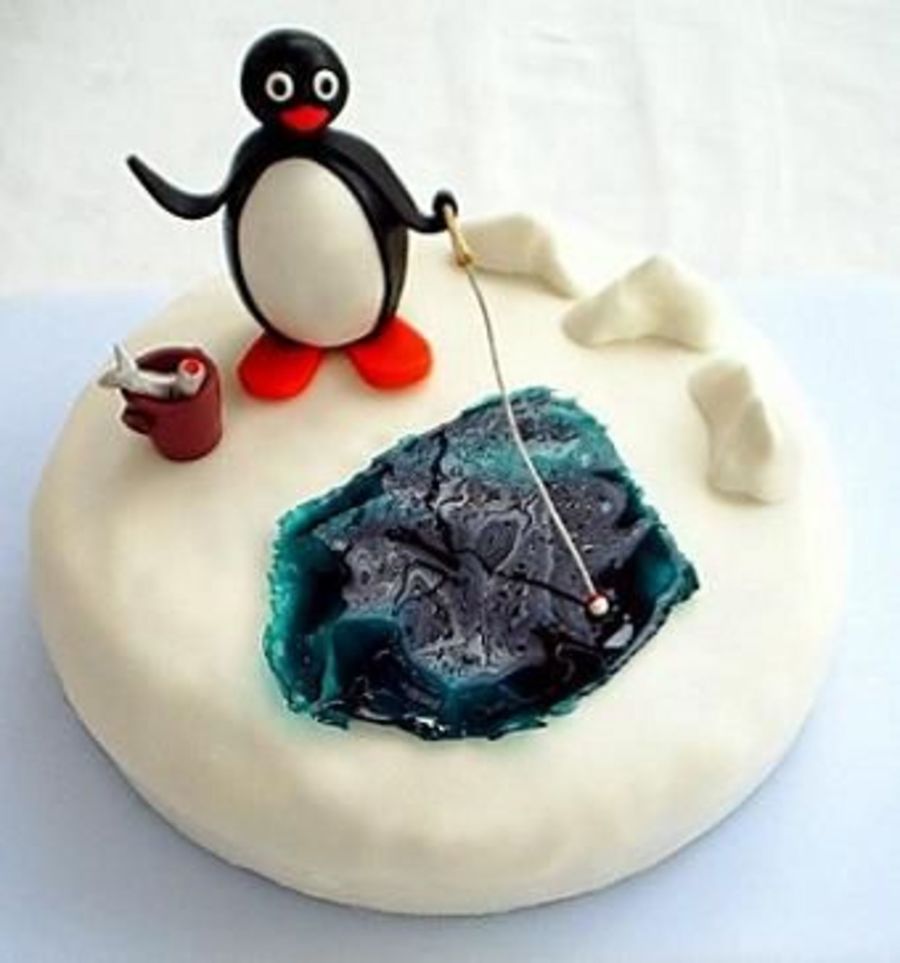Pingu Cake - CakeCentral.com