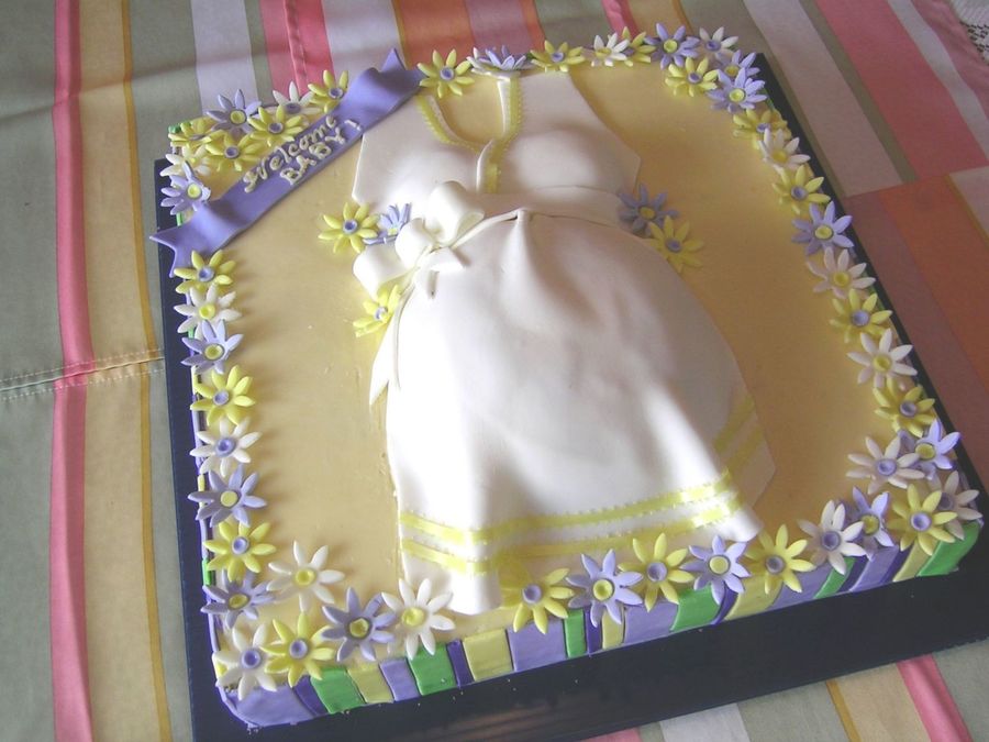 A Very Pregnangt Baby Shower Cake - CakeCentral.com