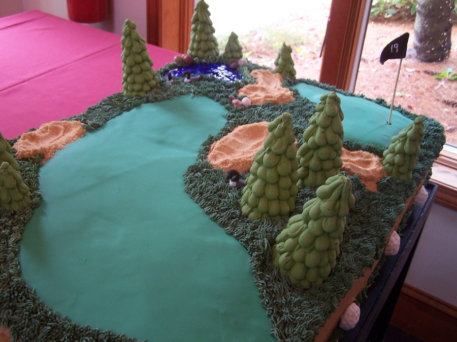 Golf Course - CakeCentral.com