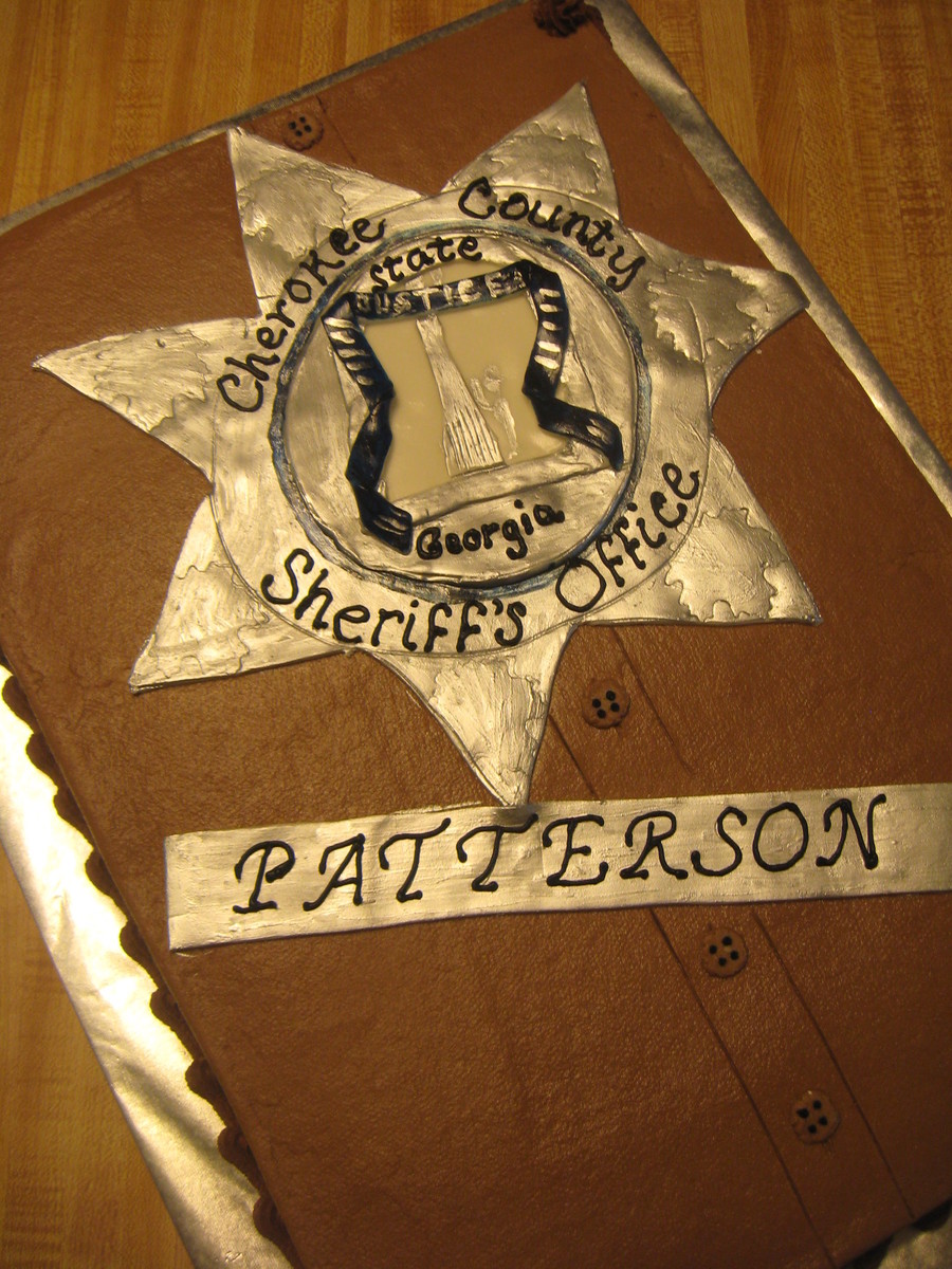 Police Badge - CakeCentral.com