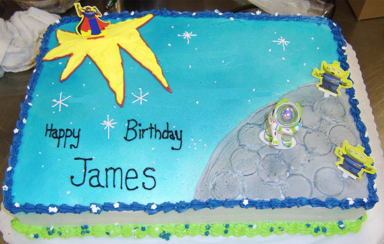 Buzz Lightyear - CakeCentral.com