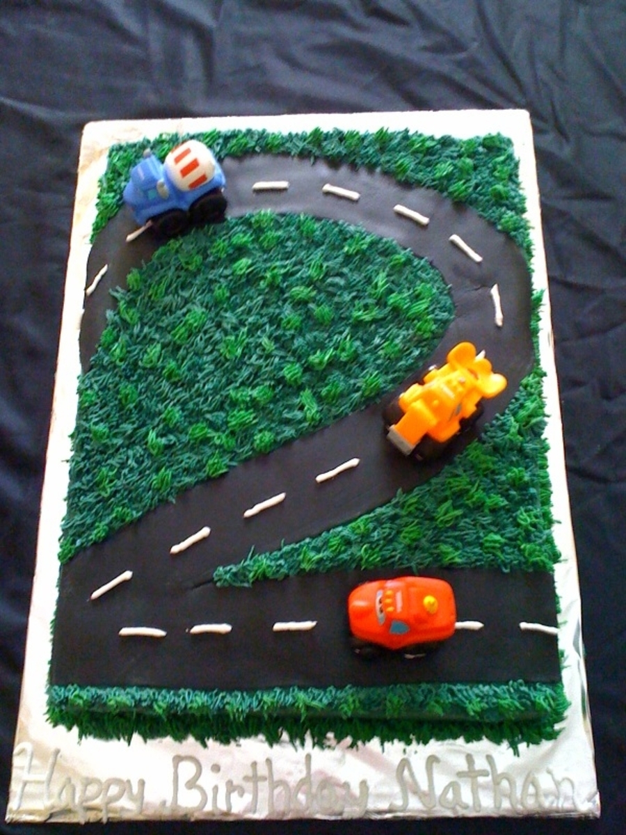Car Track Cake - CakeCentral.com