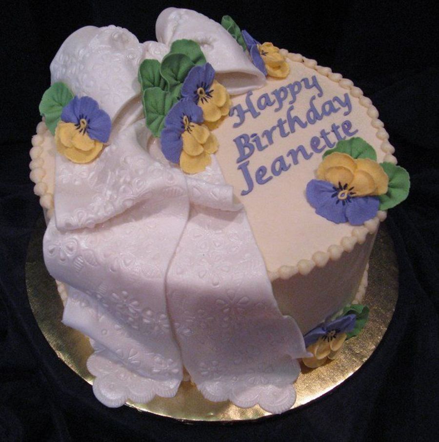 Jeanette Bd Cake - CakeCentral.com