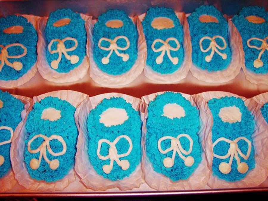 Baby Booties - CakeCentral.com