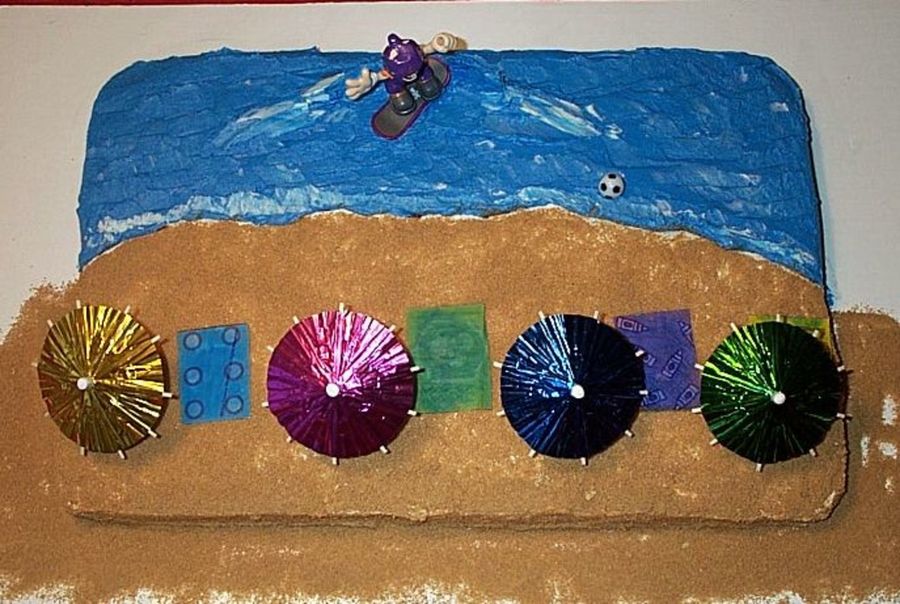 Surfer Cake - CakeCentral.com