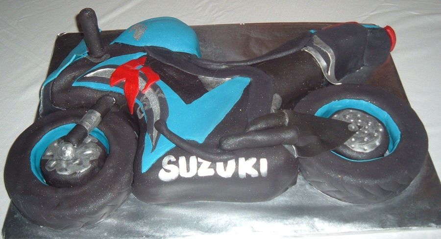 Suzuki Motorcycle - CakeCentral.com