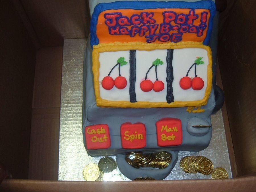 Slot Machine - CakeCentral.com