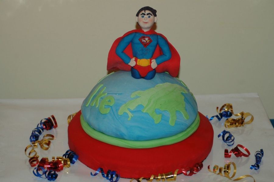 Superman - CakeCentral.com
