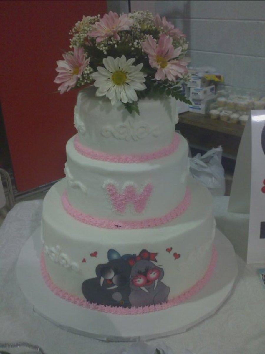 Wally And Wanda Walrus Wedding Cake - CakeCentral.com