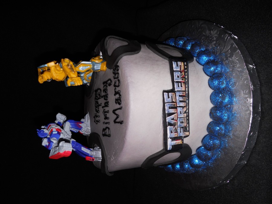 Transformers Cake - CakeCentral.com