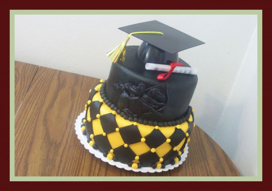 Graduation - CakeCentral.com