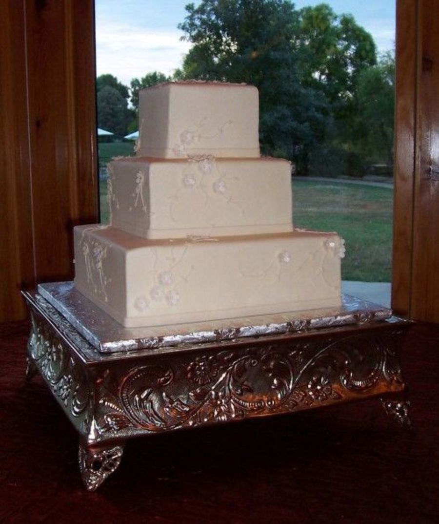 Simple Ivory Cake - CakeCentral.com