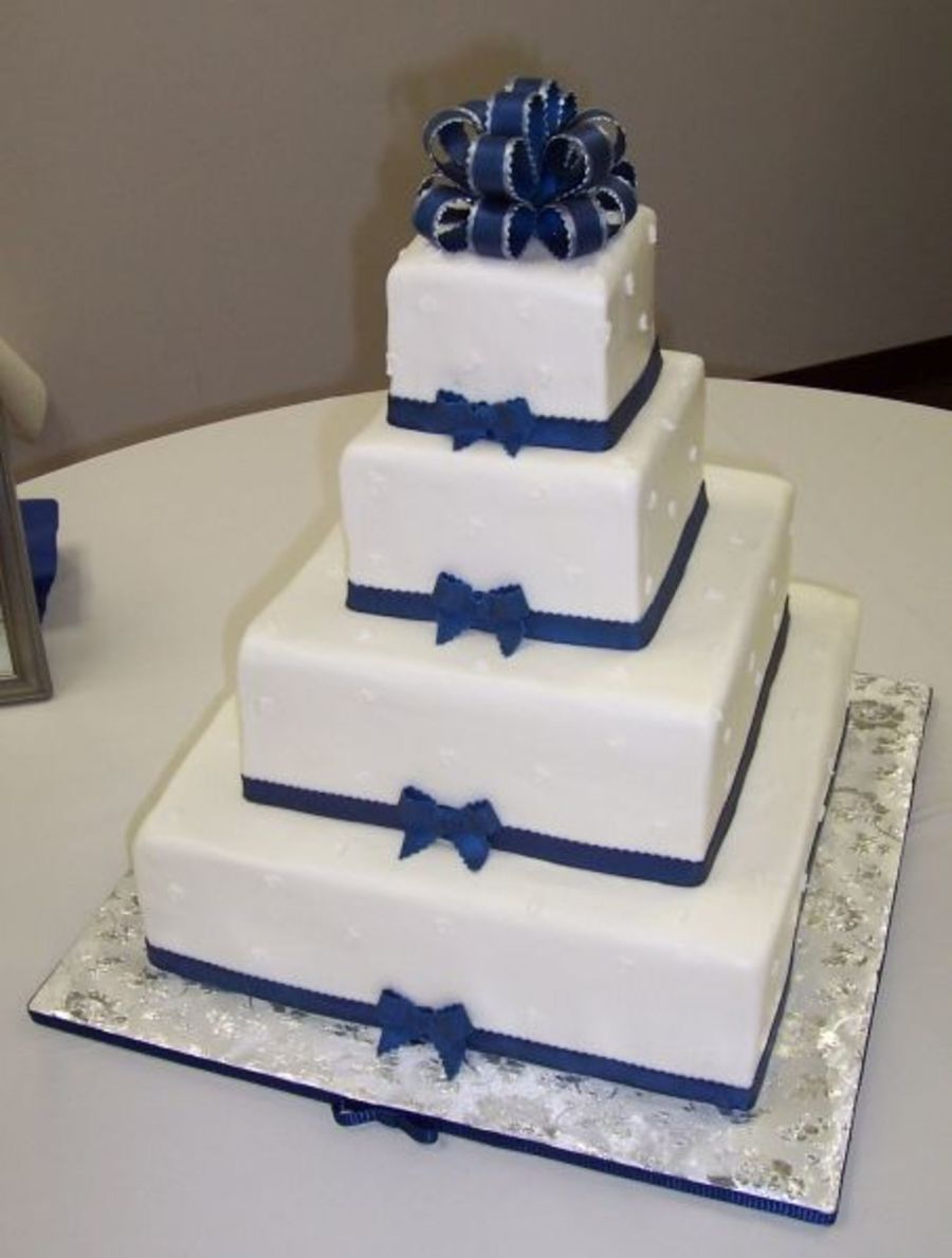 Blue_Ribbon4_600.jpg - CakeCentral.com