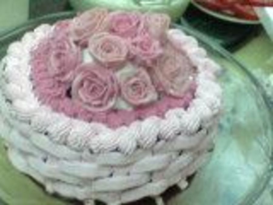 Rose Basket - CakeCentral.com
