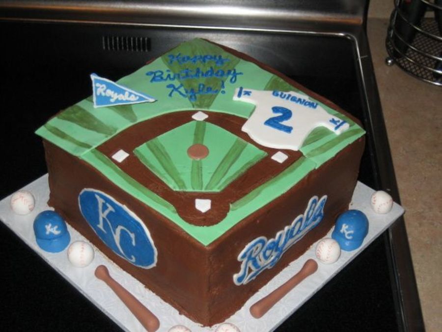 Kc Royals Cake - CakeCentral.com