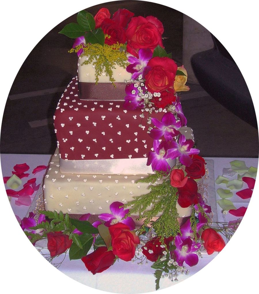 3 Tier Square Fondant Wedding Cake - CakeCentral.com