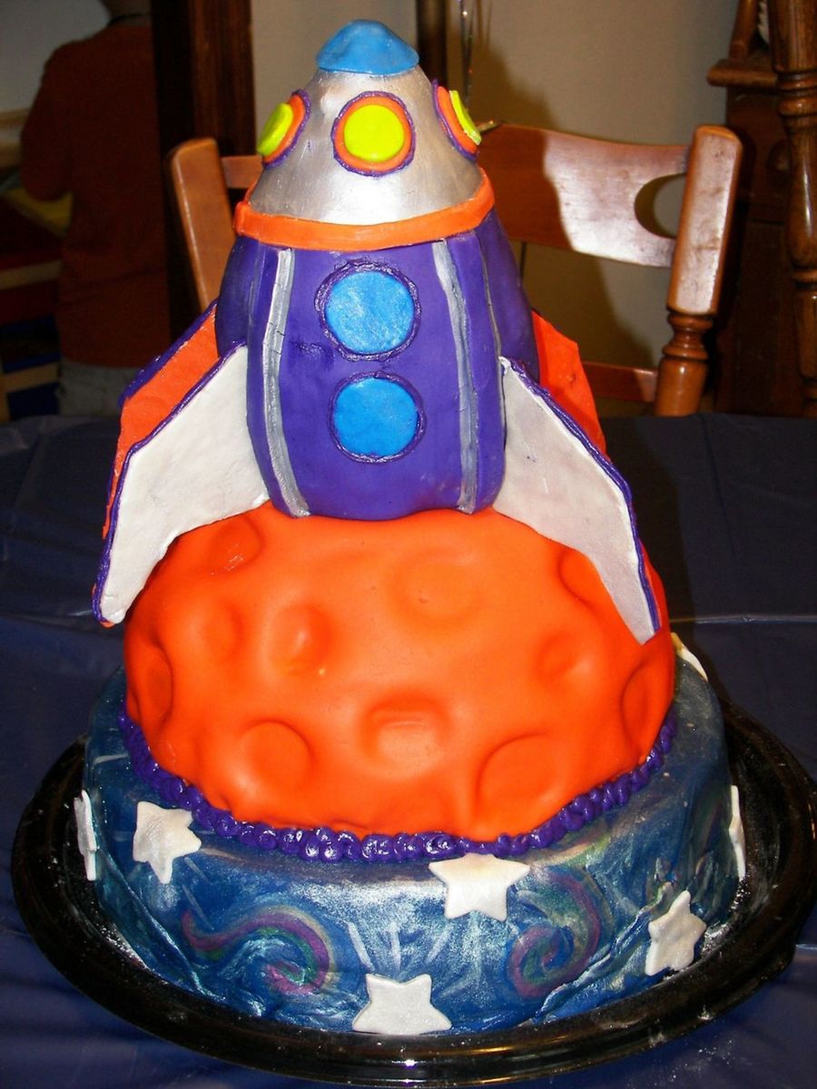 Rocket Ship Birthday Cake - CakeCentral.com