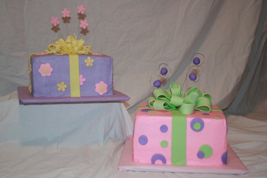 Present Cakes - CakeCentral.com