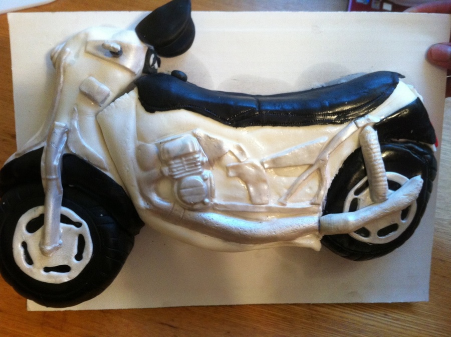 Motorcycle - CakeCentral.com