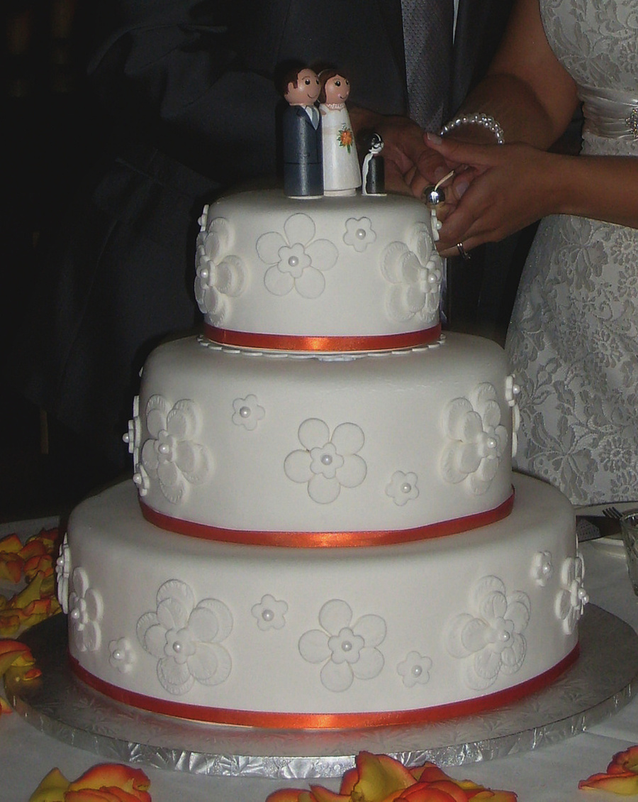 Jessica And Lenin's Wedding Cake - CakeCentral.com
