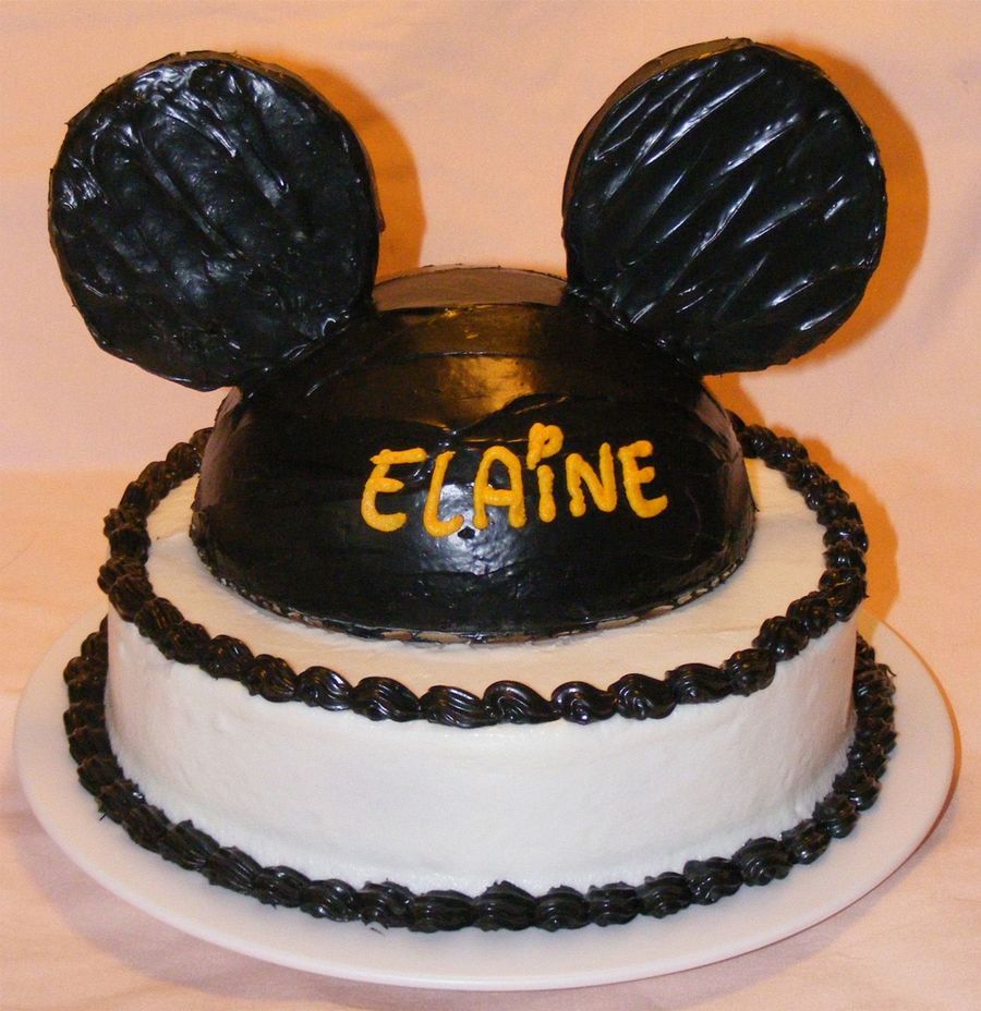 Mickey Ears Cake - CakeCentral.com