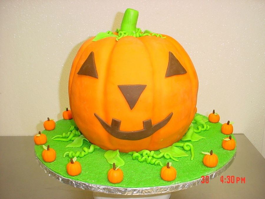 Pumpkin - CakeCentral.com