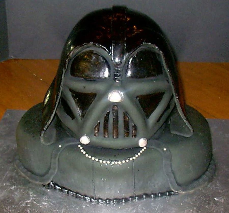 Darth Vader - CakeCentral.com