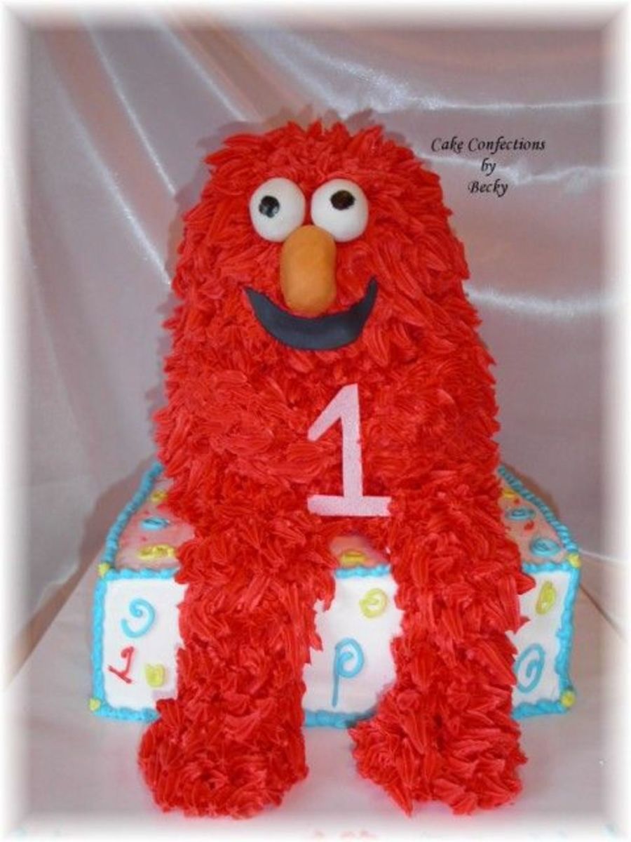 Elmo 3D - CakeCentral.com