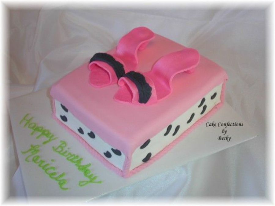 Shoebox - CakeCentral.com