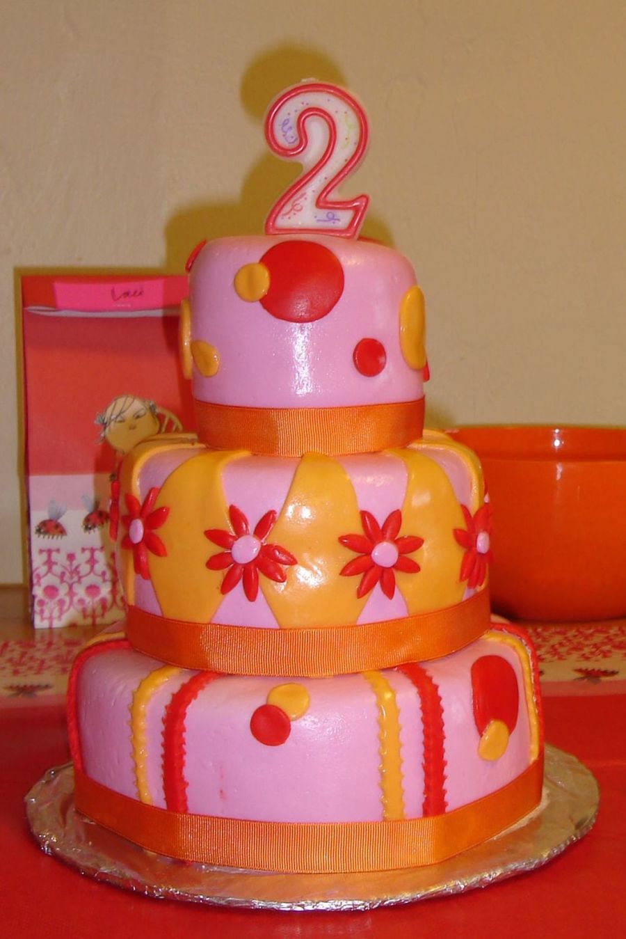 2Nd_Birthday_Cake_2.jpg - CakeCentral.com