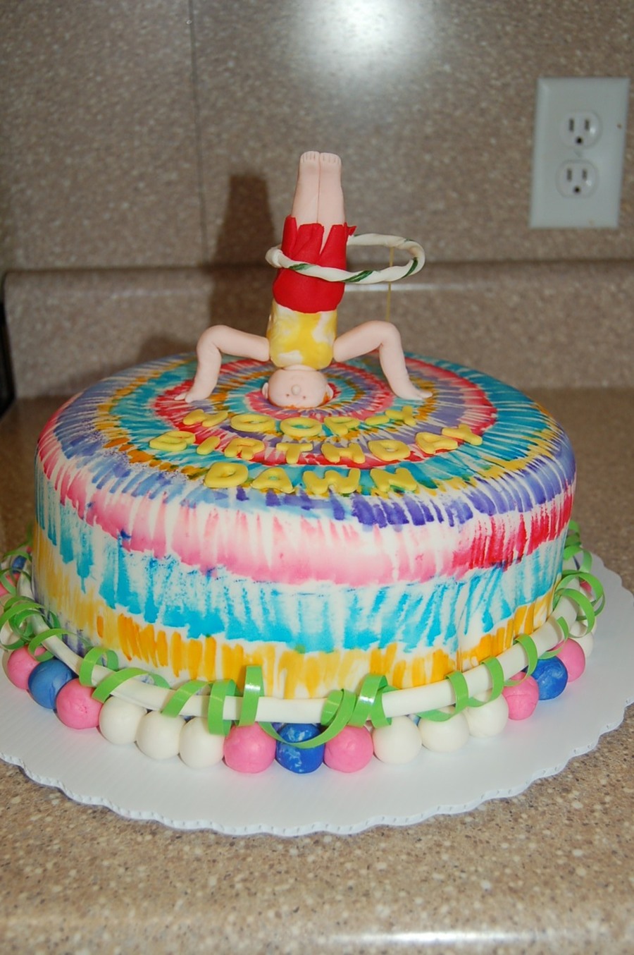 Hoola Hoop Cake - CakeCentral.com