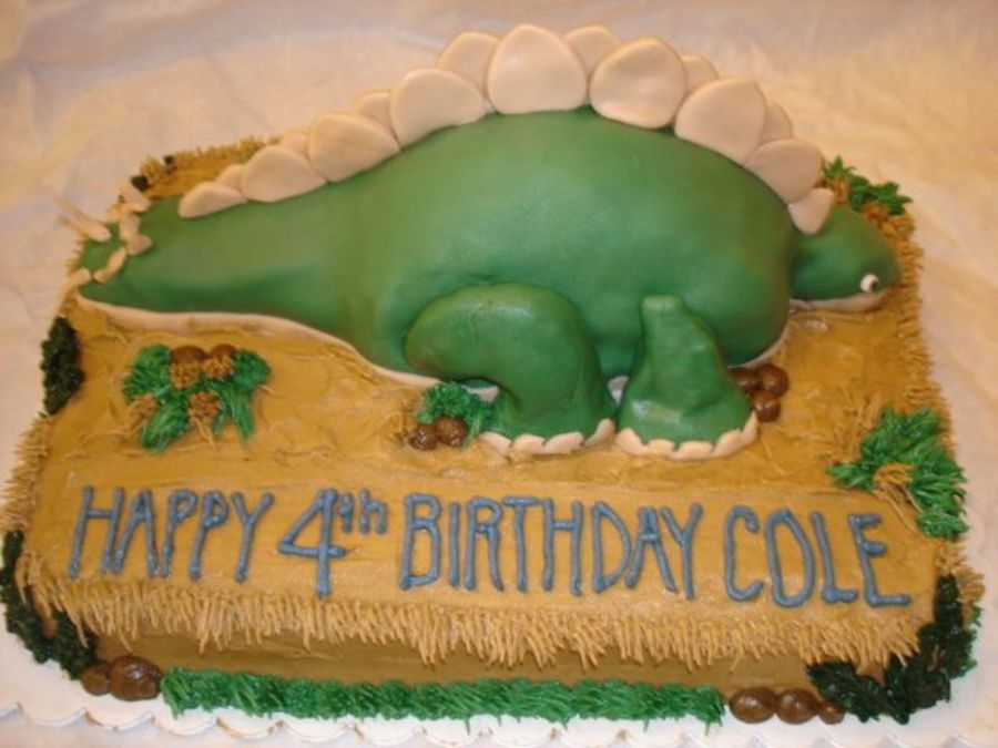 Stegosaurus Birthday - CakeCentral.com