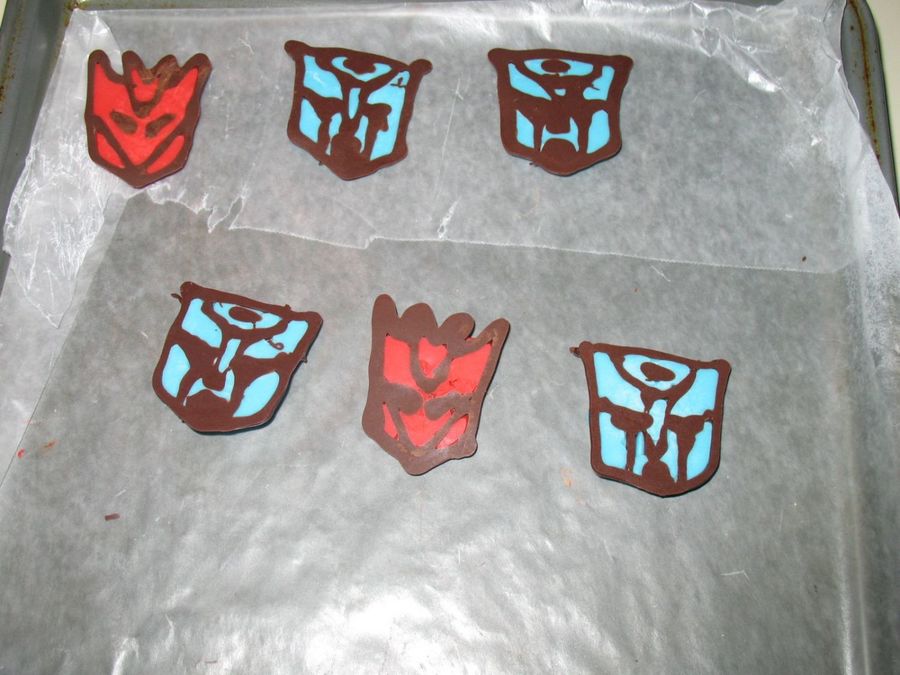 Transformer Chocolate Transfers For Cupcakes - CakeCentral.com