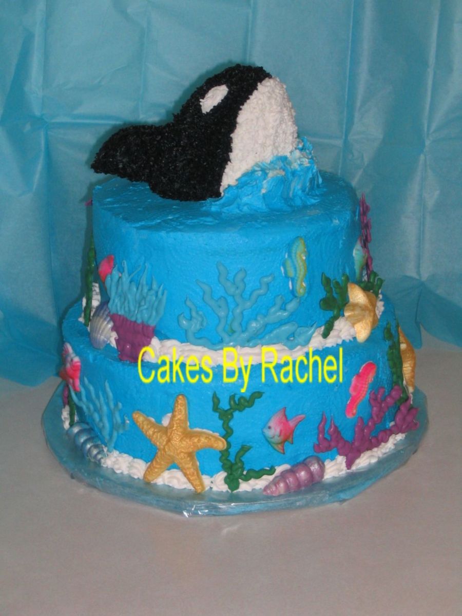 Orca Whale Cake - CakeCentral.com