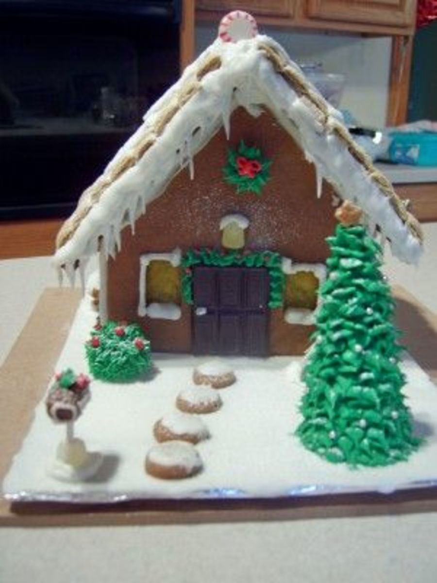 First Gingerbread House - CakeCentral.com