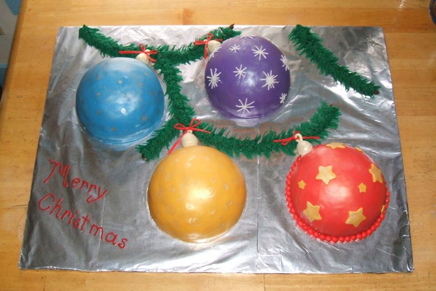 Christmas Ornament Cakes - CakeCentral.com