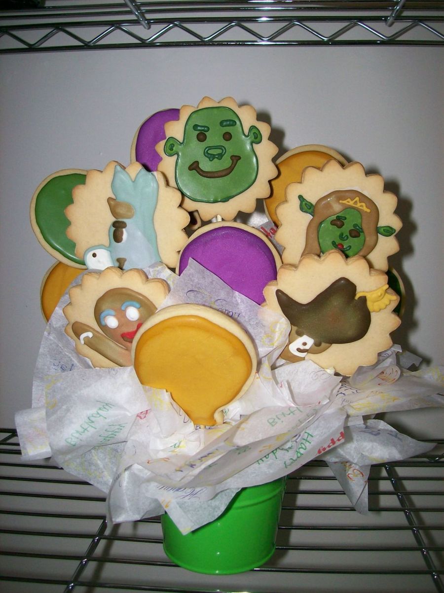 Shrek Cookies - CakeCentral.com