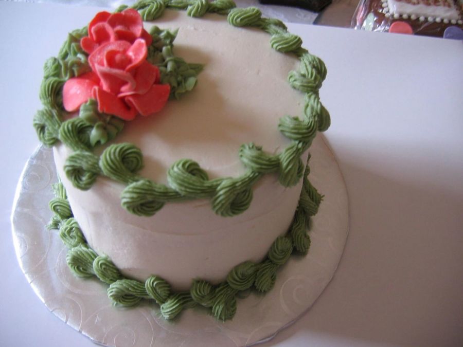 Simple Pink Glitter Roses And Green Border - CakeCentral.com