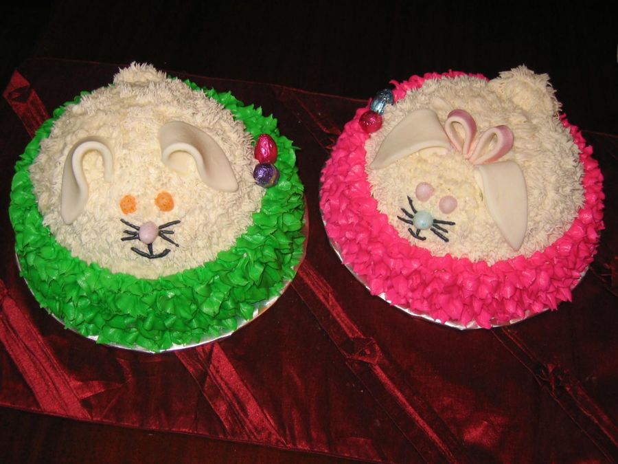 His And Hers Easter Bunnies - CakeCentral.com