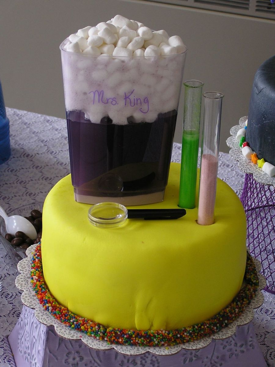 Science Lab Cake - CakeCentral.com