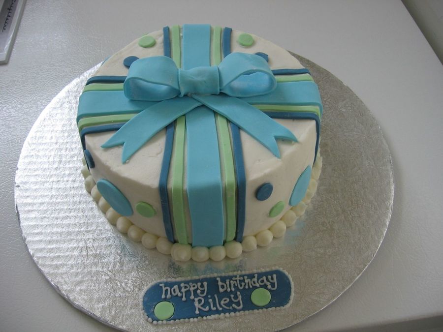 Blue Bow Cake - CakeCentral.com