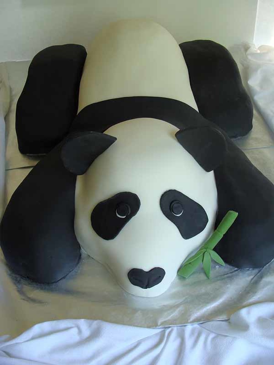 Panda Cake - CakeCentral.com