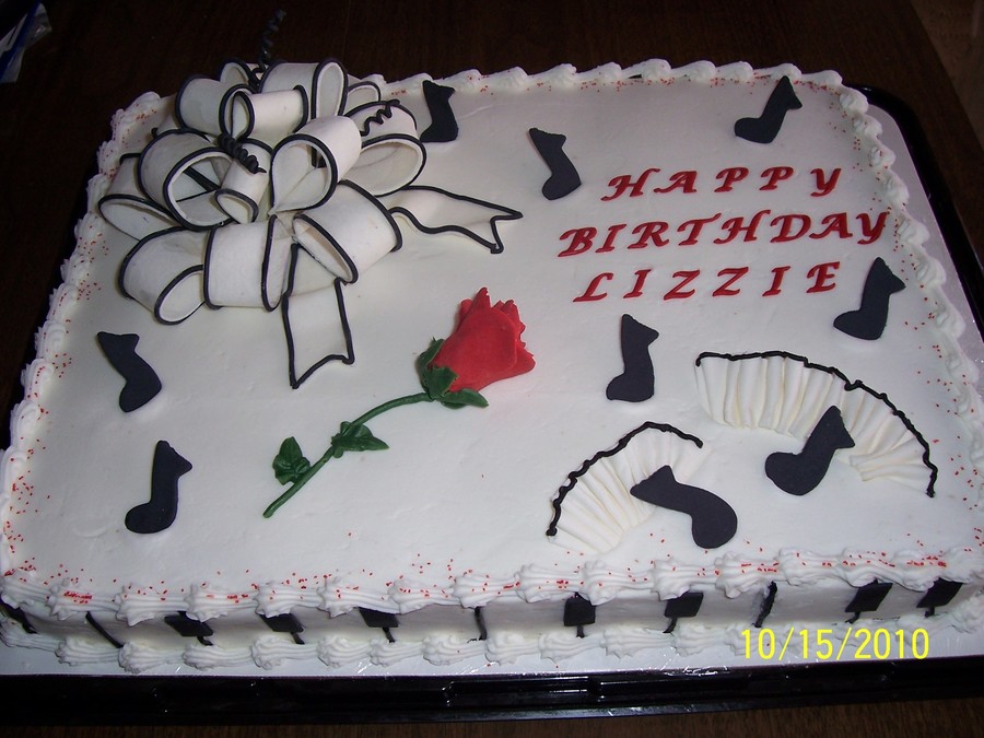 Keyboard And Bow - CakeCentral.com