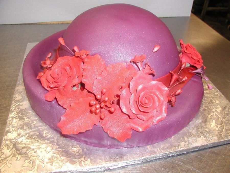 Red Hat Society Hat - CakeCentral.com